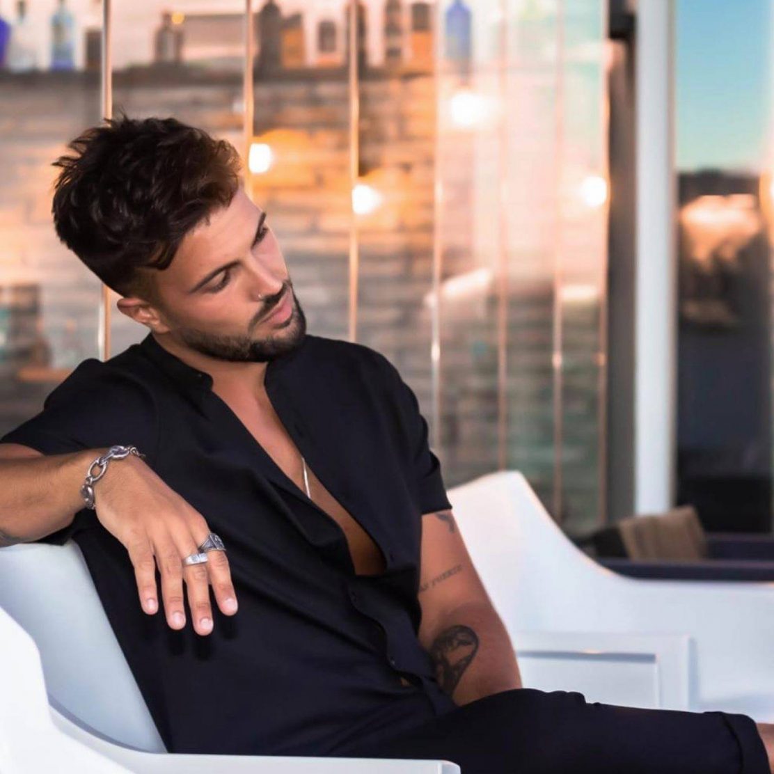 Moisés Losada, muestra su lado más romántico - Radiole.com