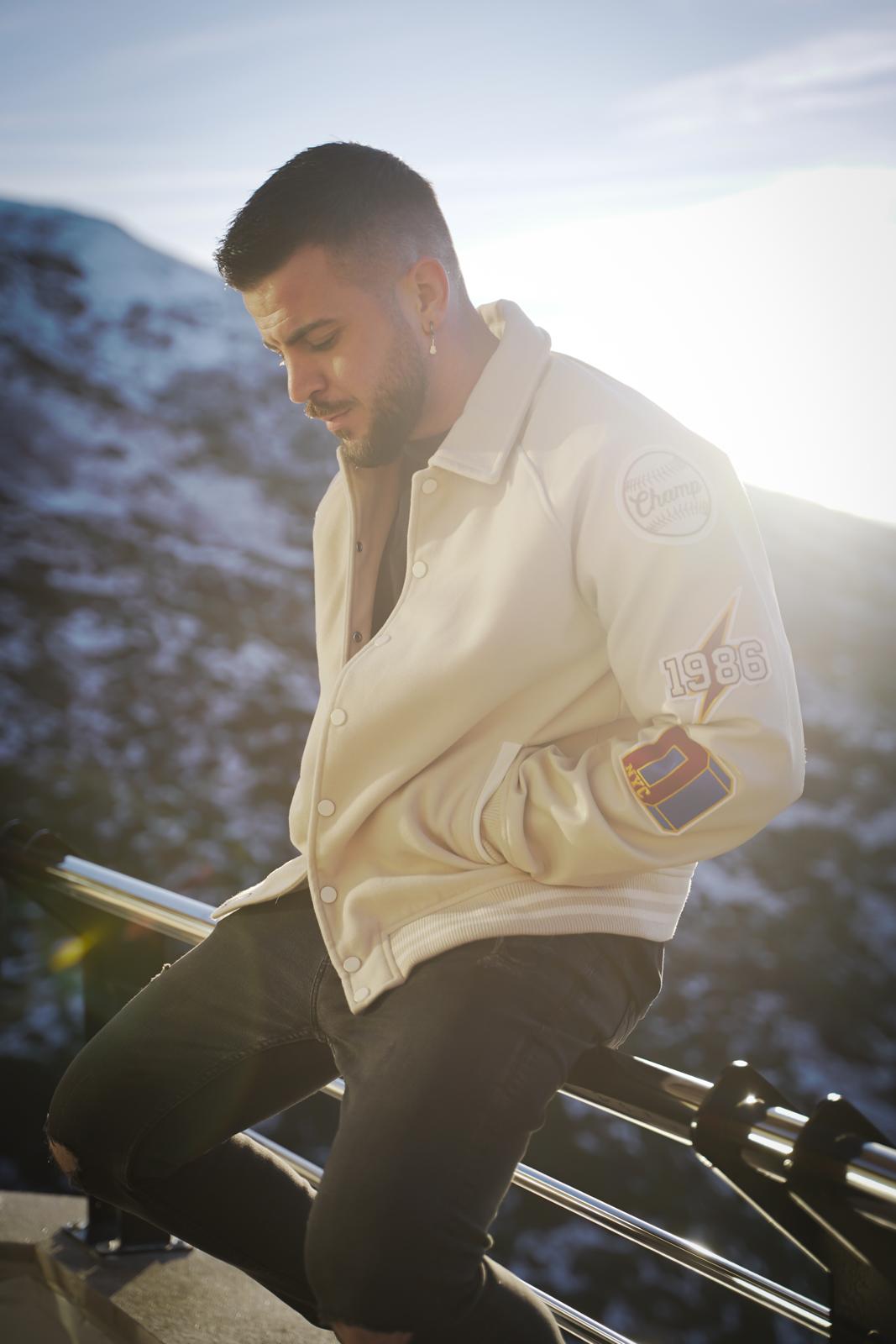 Raúl Camacho presenta 'Origen', un disco íntimo y personal - Radiole.com