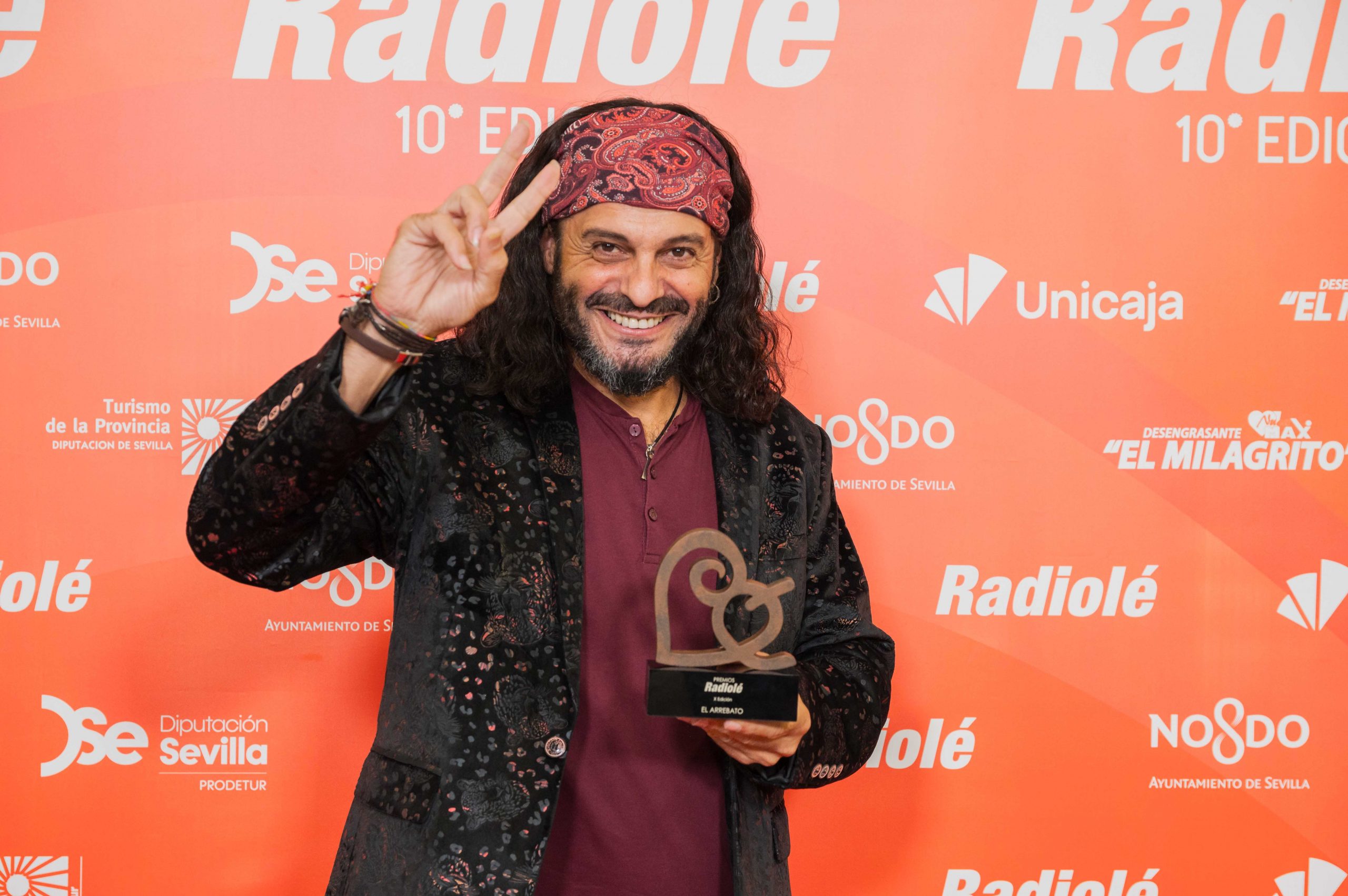 X Premios Radiolé: El paso de las estrellas por el photocall - Radiole.com