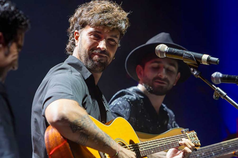 Moisés Losada elige '¡Olé mi Gente!' para presentar 'Agua salá' y ...
