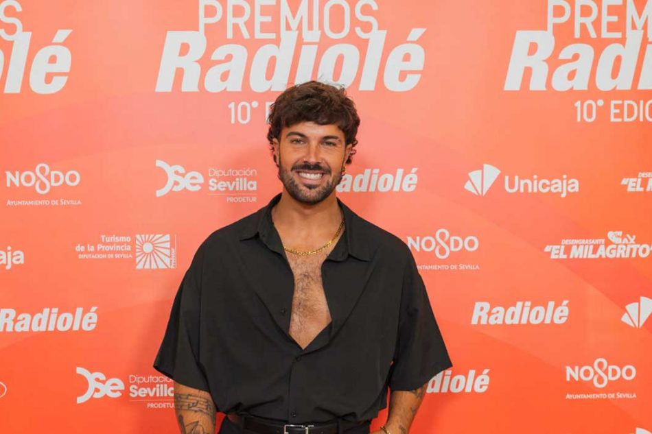 ¡Somos los primeros en escuchar lo nuevo de Moisés Losada! ¡Dale al ...