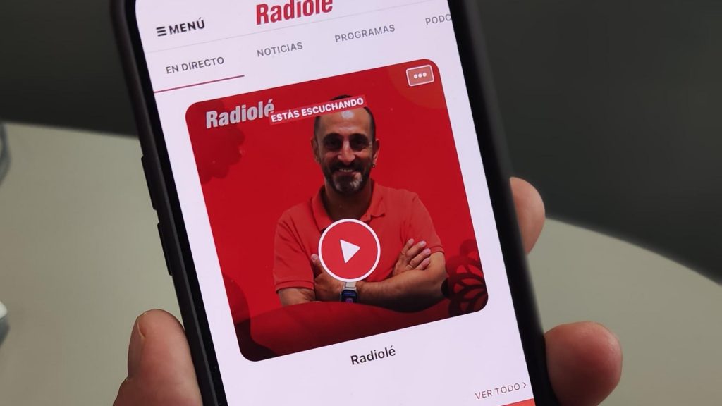 Manual para escuchar Radiolé desde tus dispositivos - Radiole.com