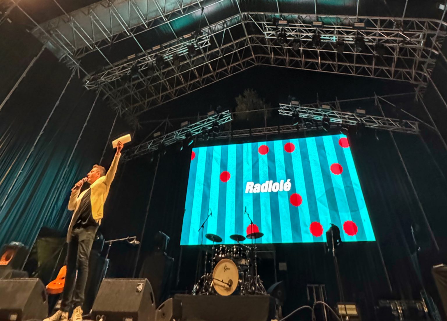 Más de 8.000 personas en el histórico Festival Radiolé de Talavera ...